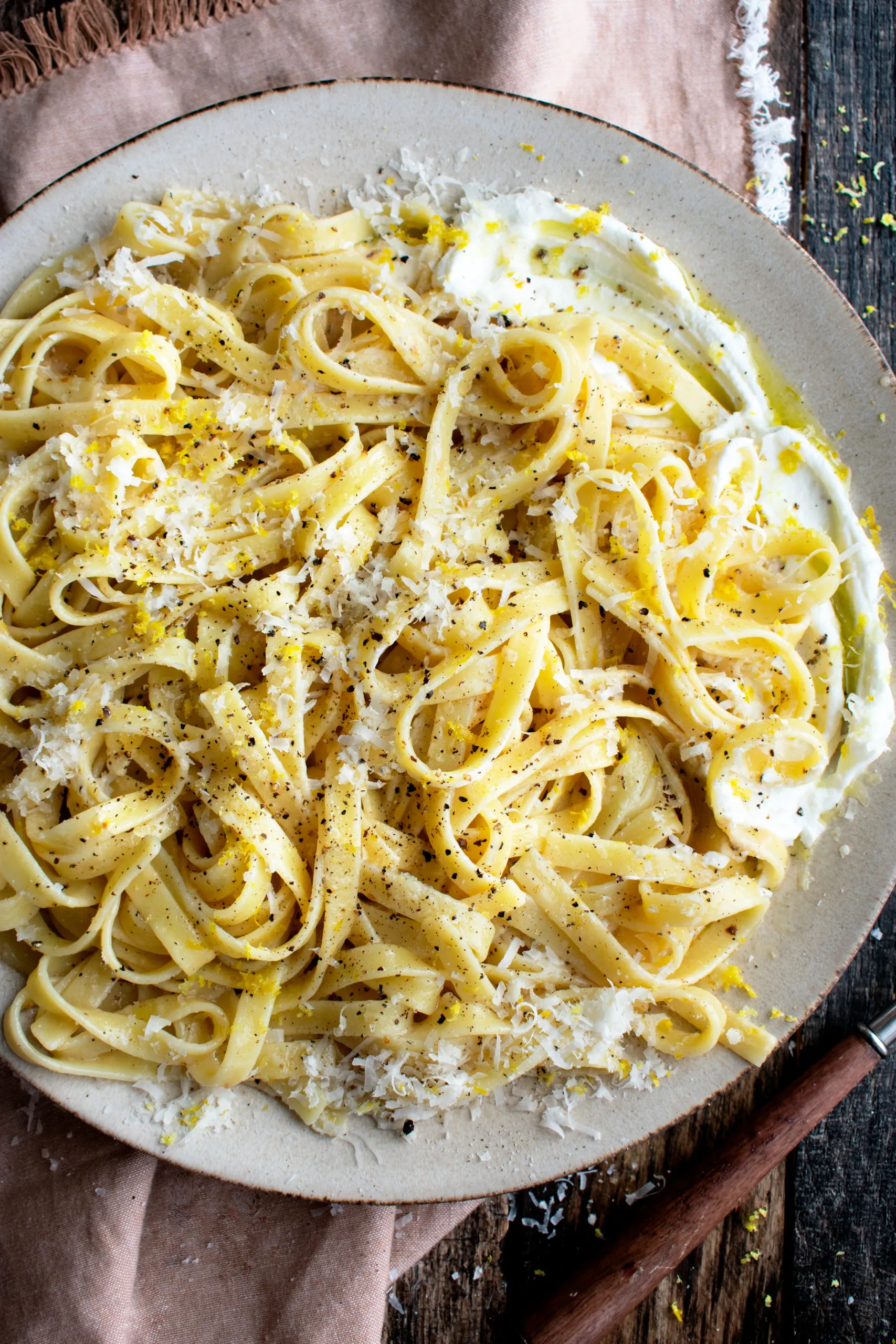 One Pot Ricotta Lemon Pasta → Hungryrecipe